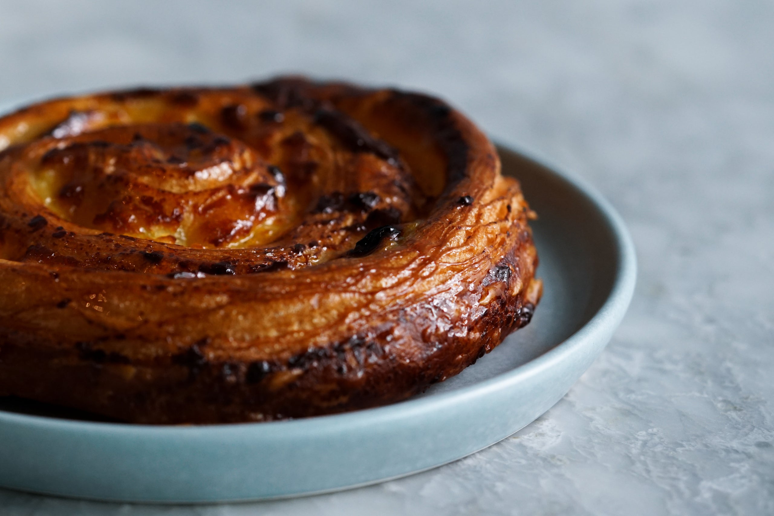 Raisin Swirl croissant | Praliné French Pastries